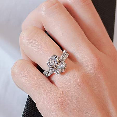 Imagine Bridal - Reines & Rogers Jewelers